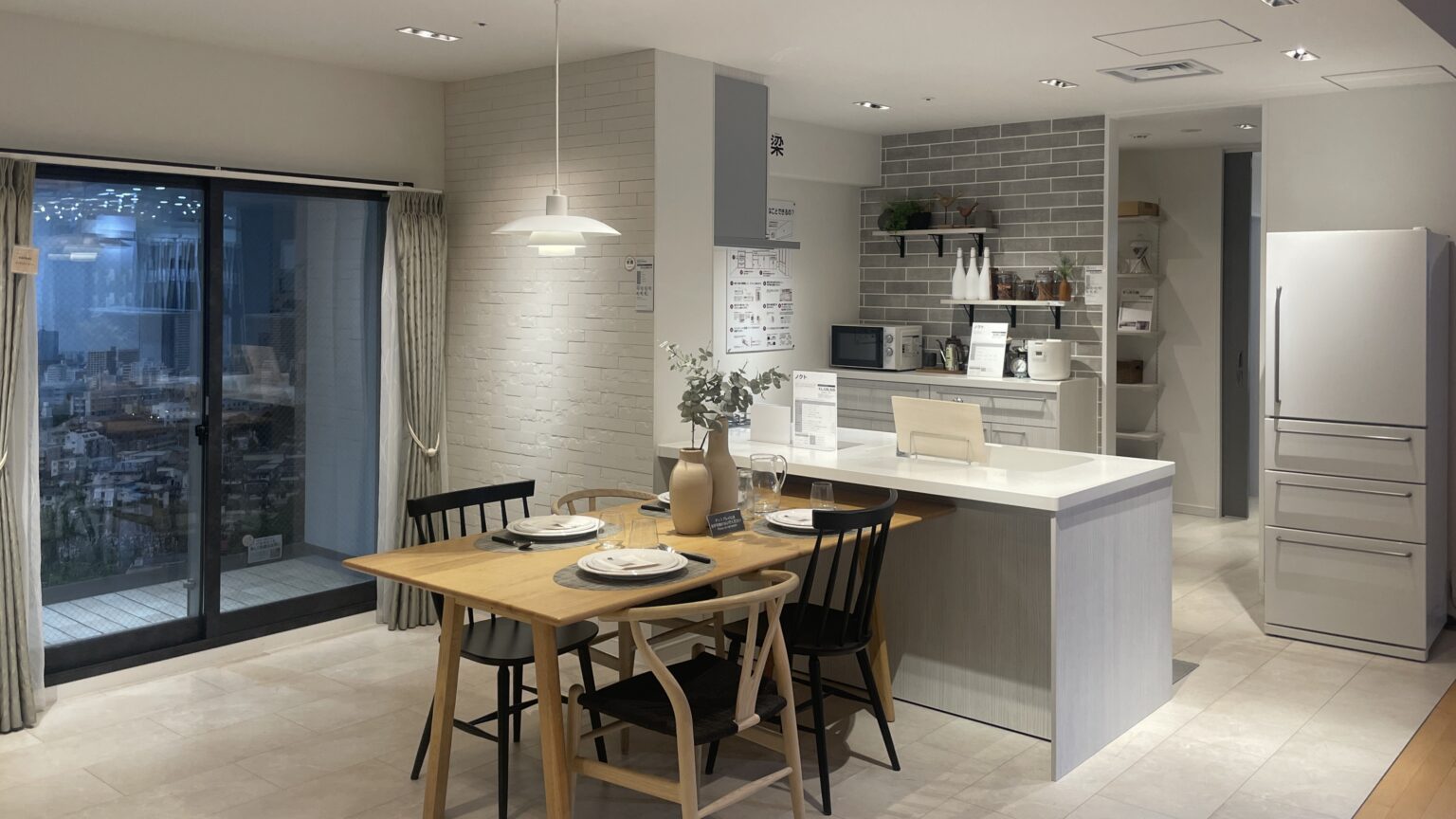 LIXIL東京ショールームに行ってきました！ | オーダー家具・壁面収納なら ARUS（アルス）